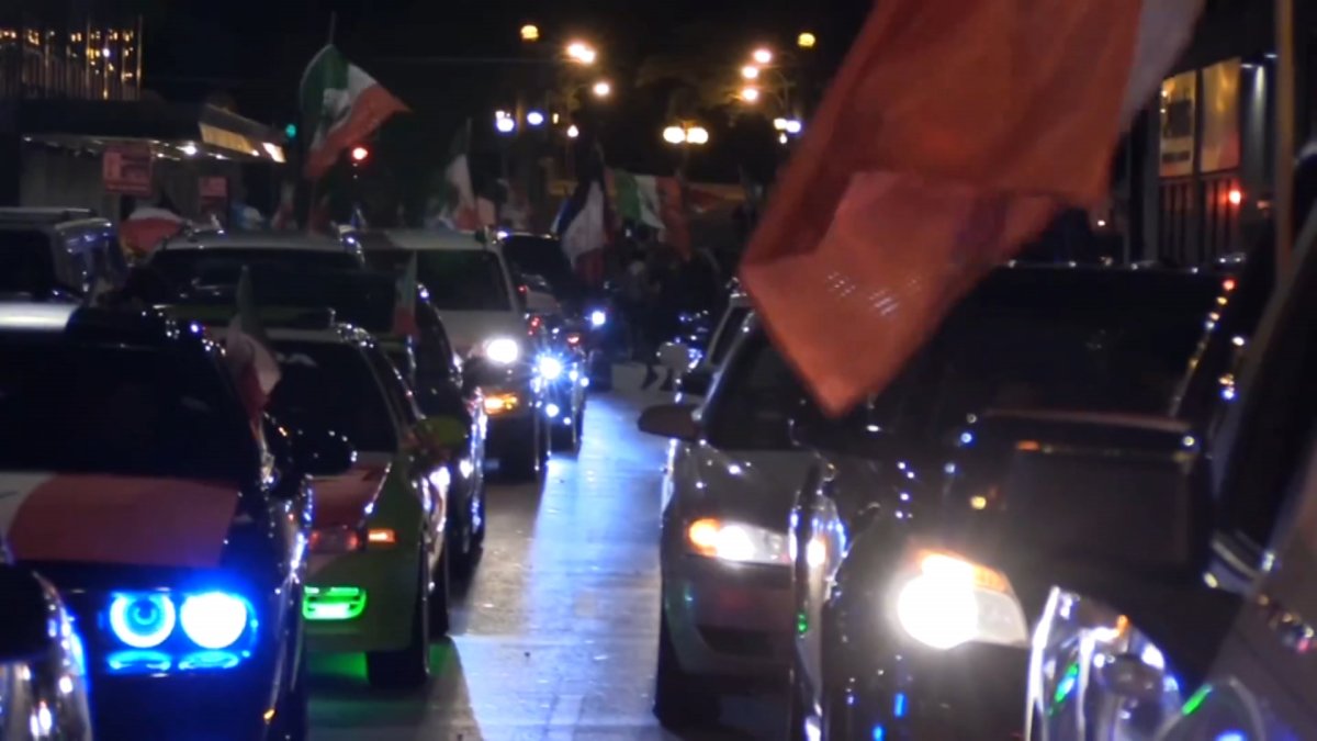 Chicago Issues Warning Ahead of Mexican Independence Day Celebrations ...