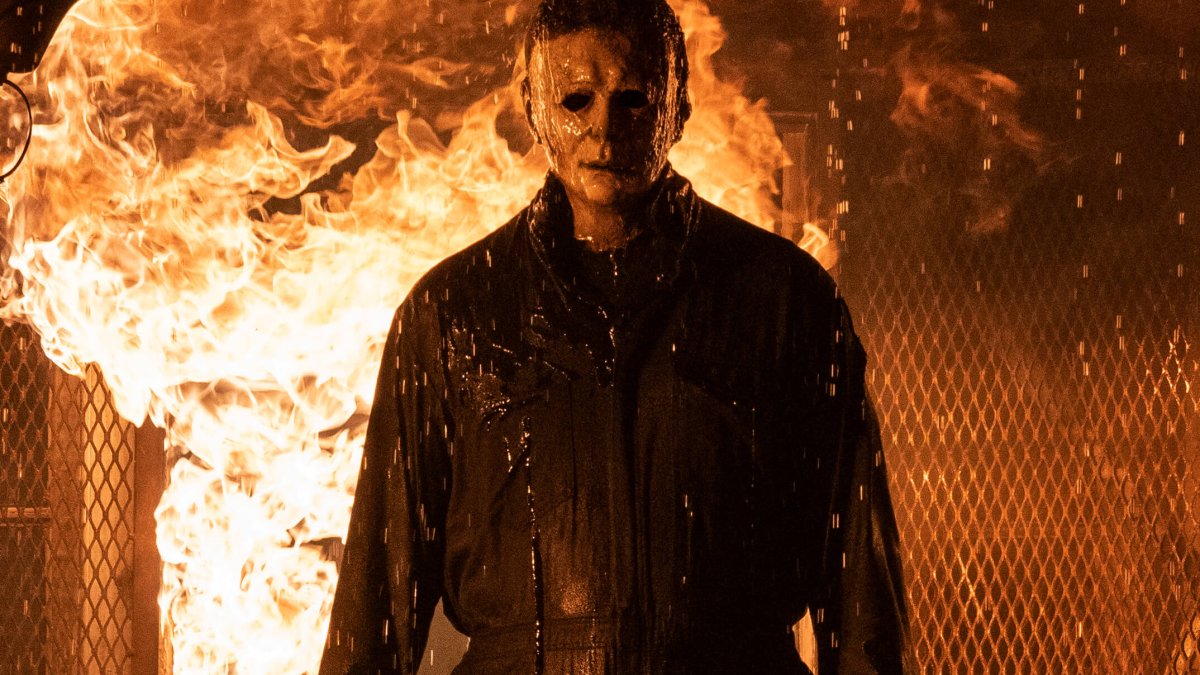 ‘Halloween Kills’ Takes a Stab at Getting Personal Through a lot of ...