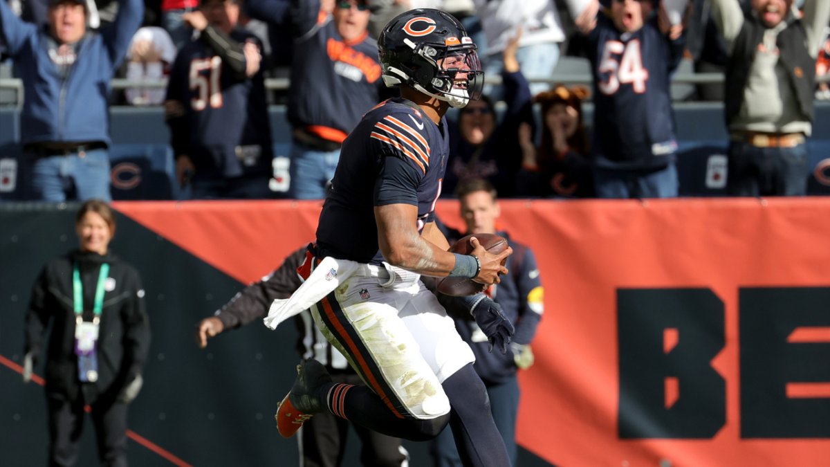 Justin Fields Breaks Down Incredible Touchdown Run in Bears’ Loss Vs ...