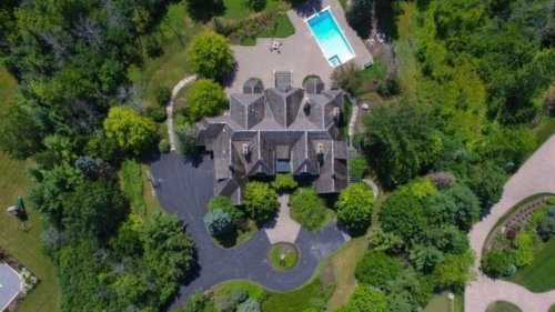 Chance the Rapper Buys $2.3 Million in Suburban Bannockburn – NBC Chicago