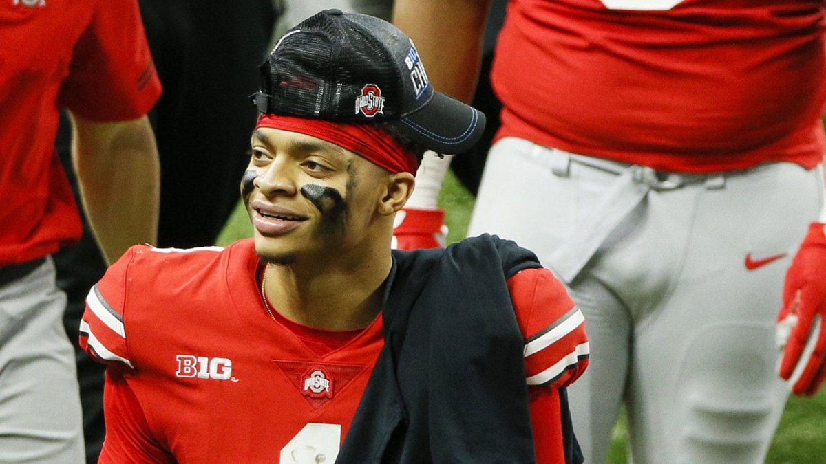 Justin Fields Rare Ohio State Alum to Face Michigan’s Tom Brady – NBC ...
