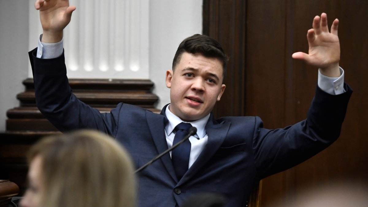 Emotional Kyle Rittenhouse Describes Moments He Shot 3 People During ...