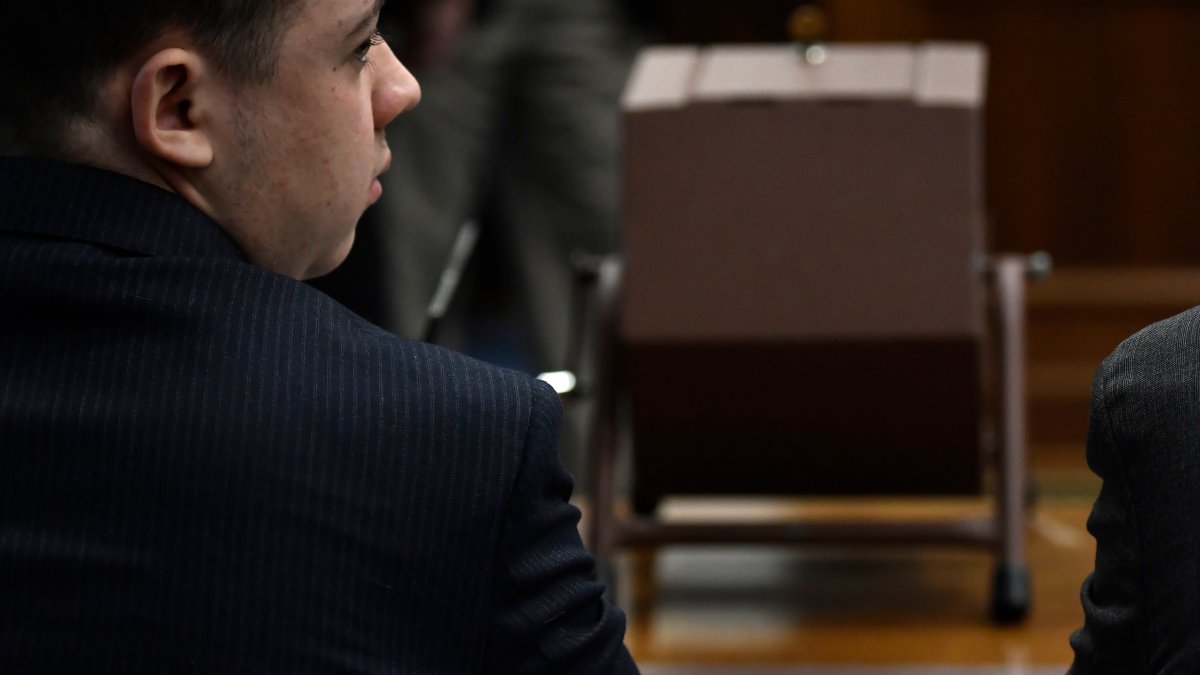 How to Watch the Kyle Rittenhouse Verdict Live as It Happens – NBC Chicago