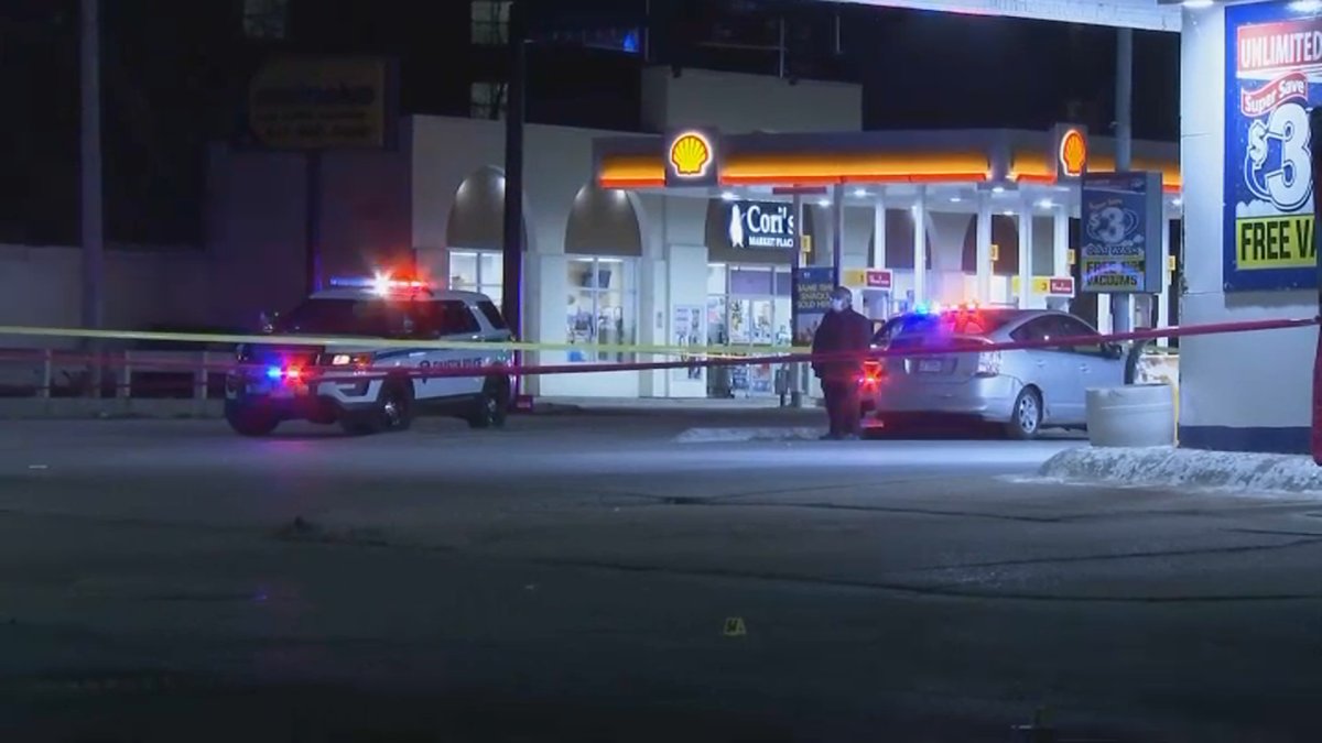 Evanston Shootings Leave 17 Year Old Killed, 4 Teens Wounded – NBC Chicago