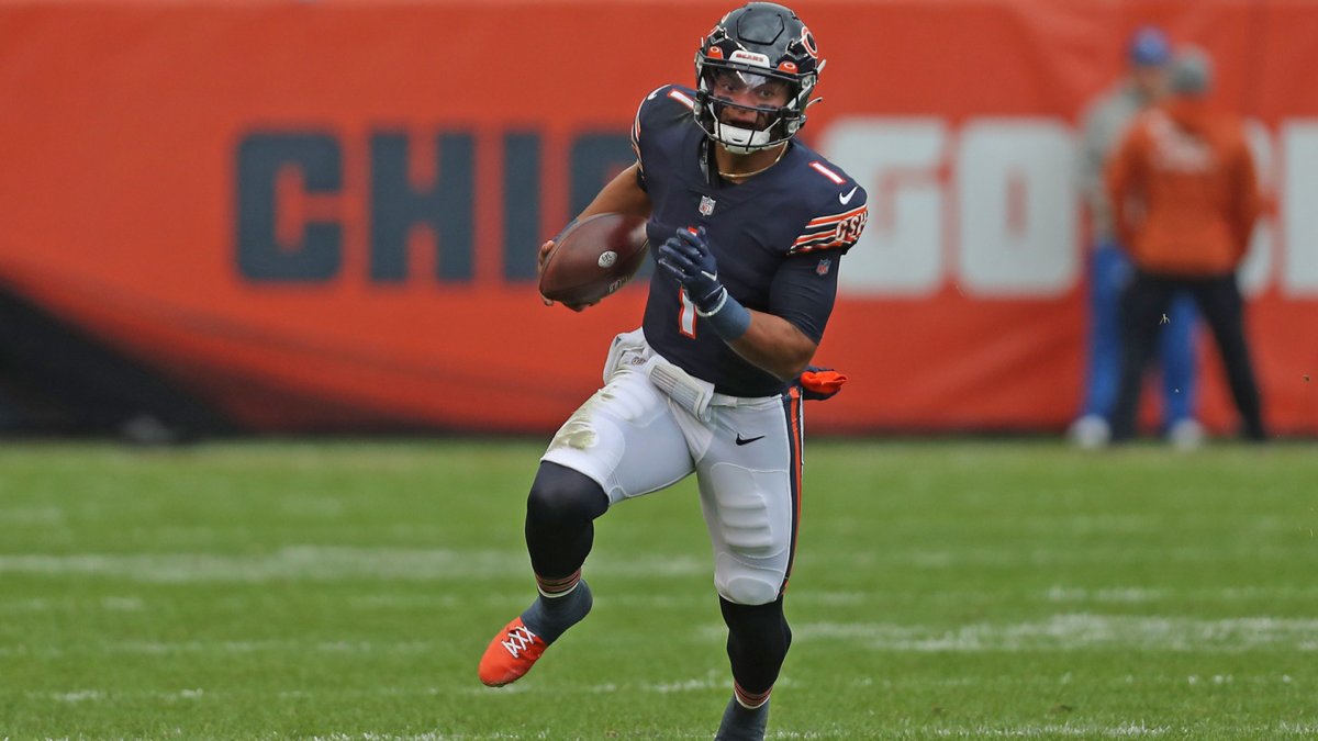 Bears’ Matt Nagy Has No Update on Justin Fields Ribs Injury – NBC Chicago