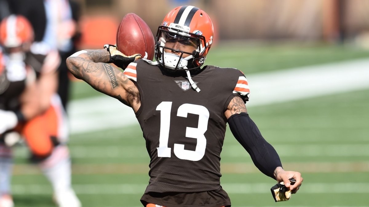 Odell Confuses NFL Fans, New Team Being ‘on the Fence’ Before Signing ...