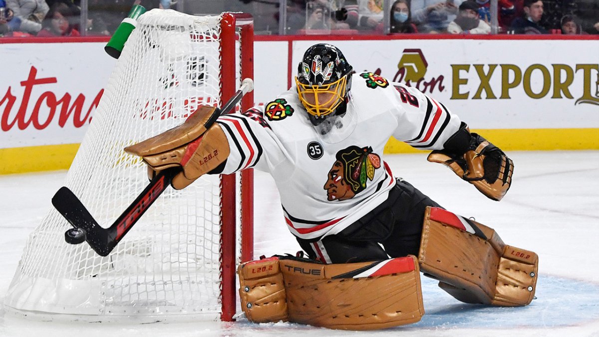 Blackhawks’ Marc-Andre Fleury Becomes 3rd Goalie in NHL History With ...