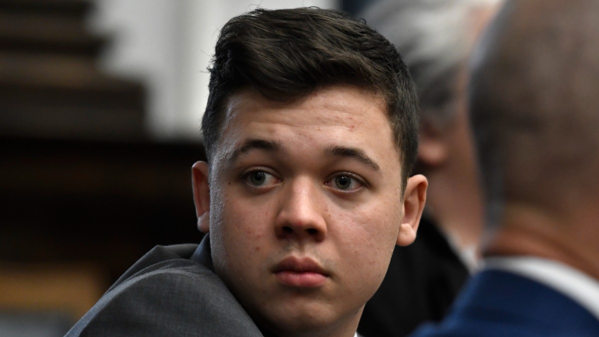 Kyle Rittenhouse Seeks Return of Gun Used During Kenosha Protest – NBC ...