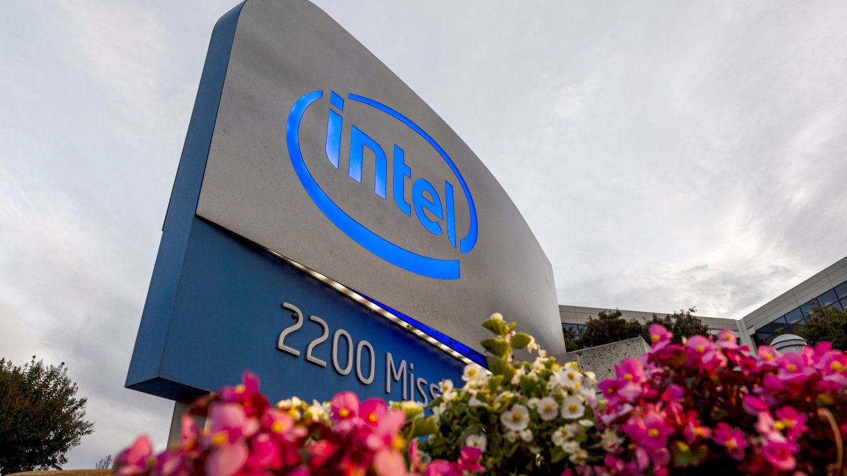 Intel Announces Plan to Build Ohio Chip-Making Facility Amid Global ...