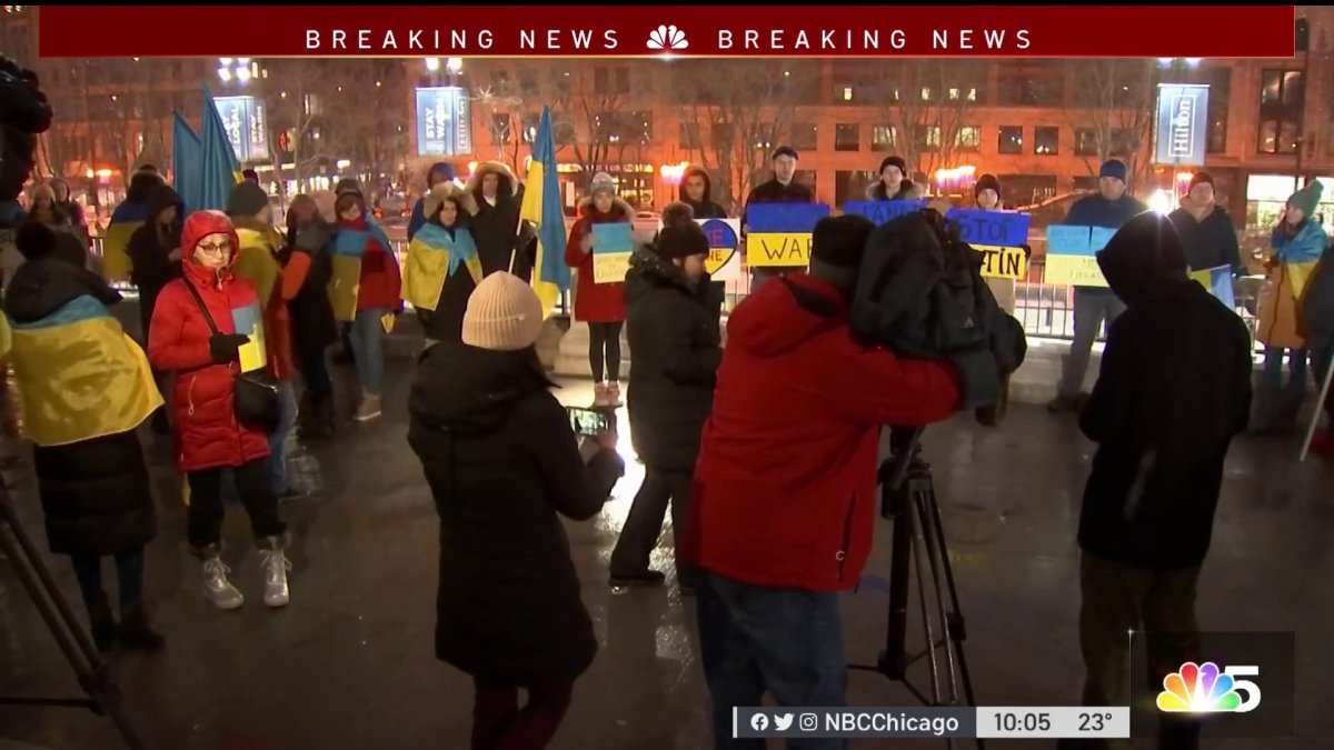 Chicagoans Show Solidarity With Ukraine at Friday Rally – NBC Chicago