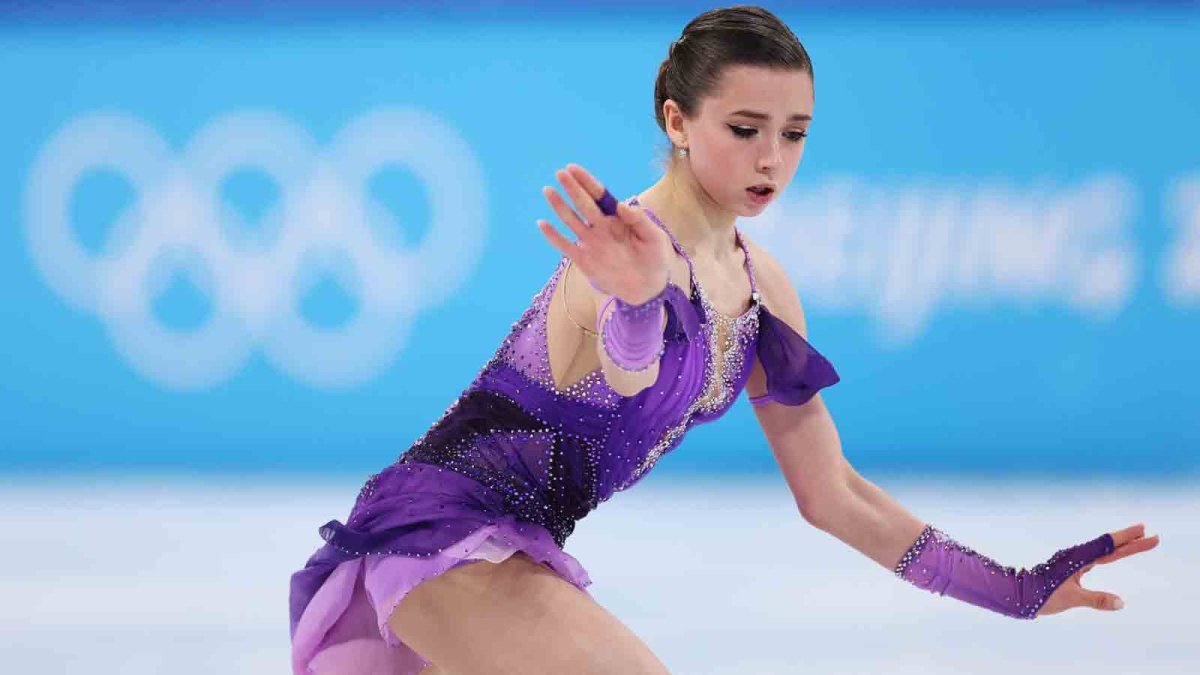 Kamila Valieva Places First in Short Program, Advances to Final Amid ...