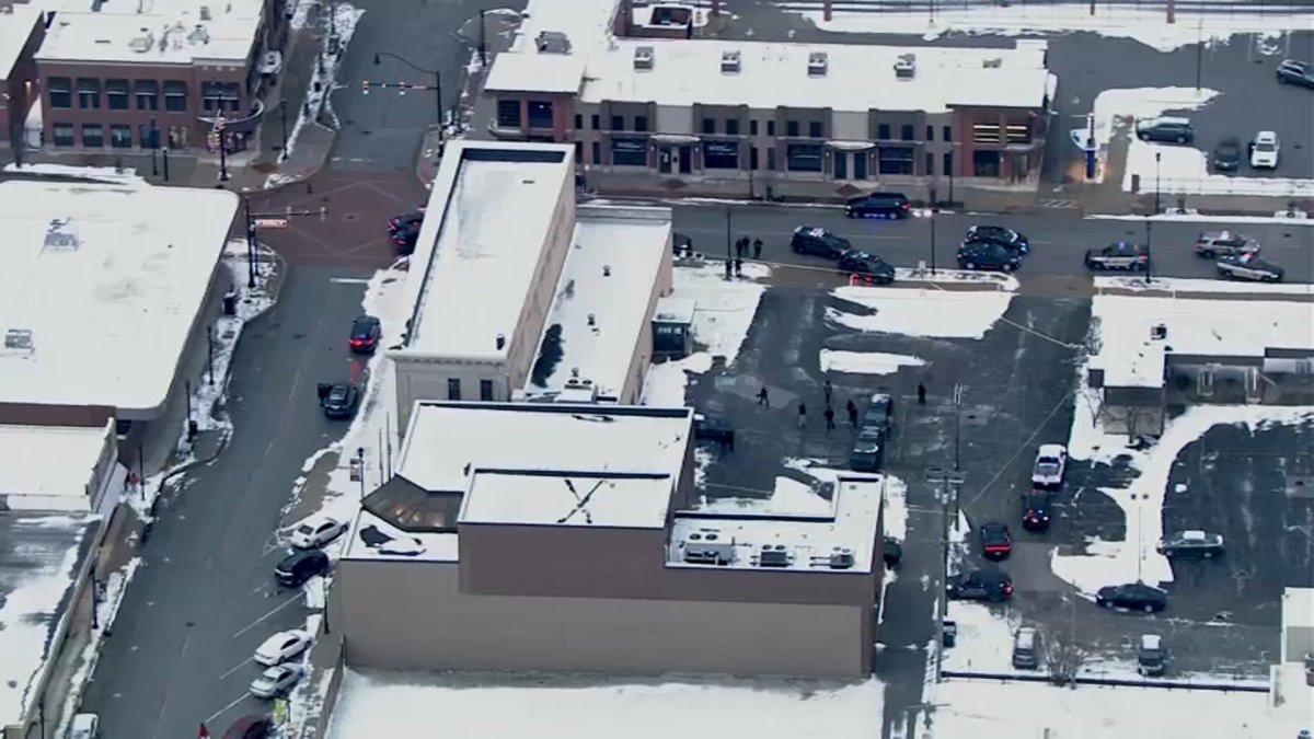 Lake County Sheriff’s Officer Found Dead in Patrol Car in East Chicago ...