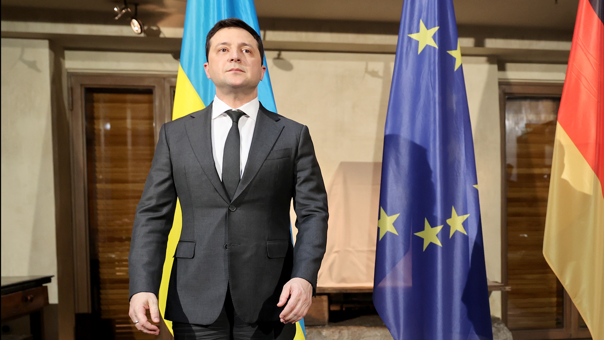 Ukrainian President Receives Standing Ovation at Security Conference ...