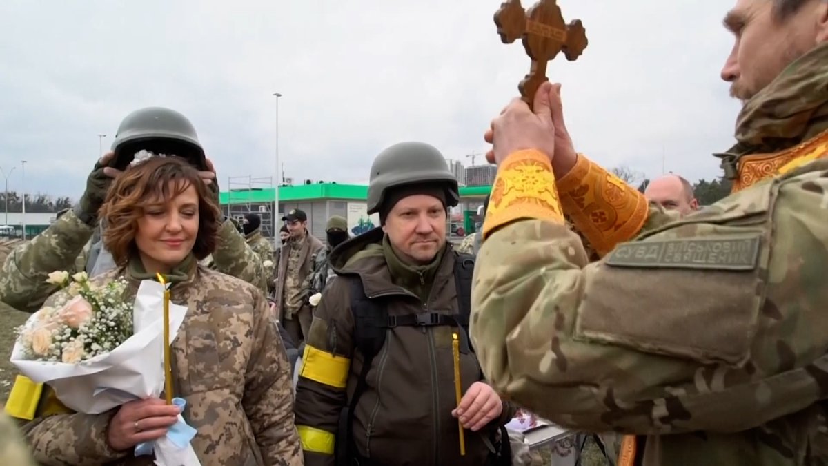 Ukrainian Soldiers Get Married on the Front Line – NBC Chicago