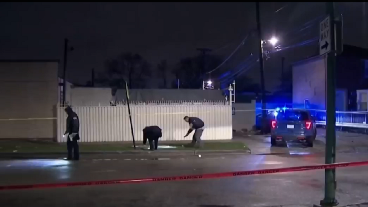 9 Chicago Gang Members Charged in Gun-Running Scheme Involving US ...