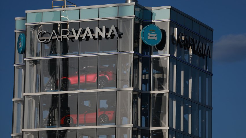 Illinois Suspends Carvana Sales Over Delays With Registrations, Titles ...