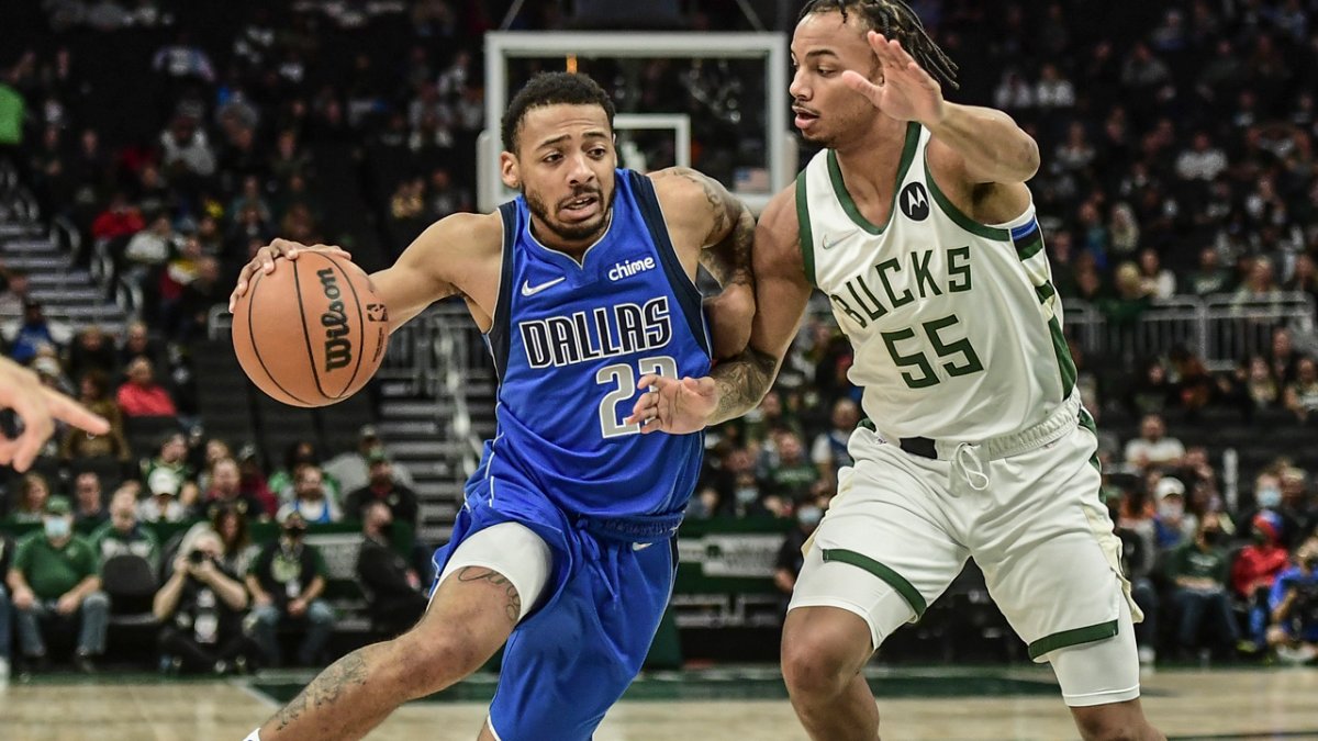 Bulls Reportedly Add Carlik Jones to Summer League Roster – NBC Chicago