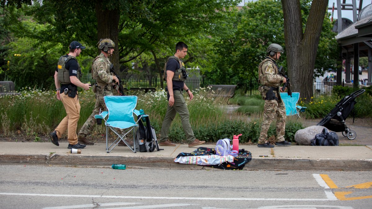 Highland Park Parade Mass Shooting Victims Now Include 7 Killed 47