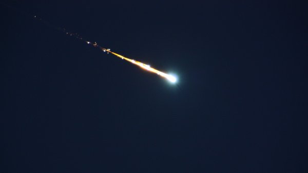 ‘Brilliant’ Fireball Captured Soaring Across Indiana Skies – NBC Chicago