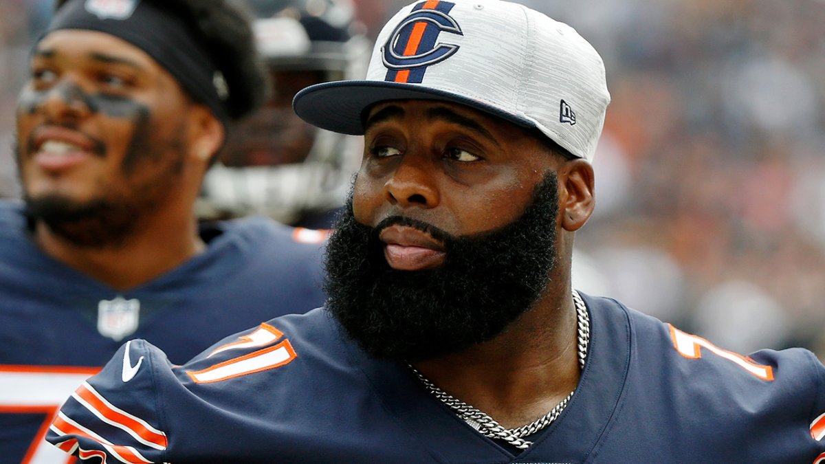 Former Bears Offensive Lineman Has High Expectations for Justin Fields ...