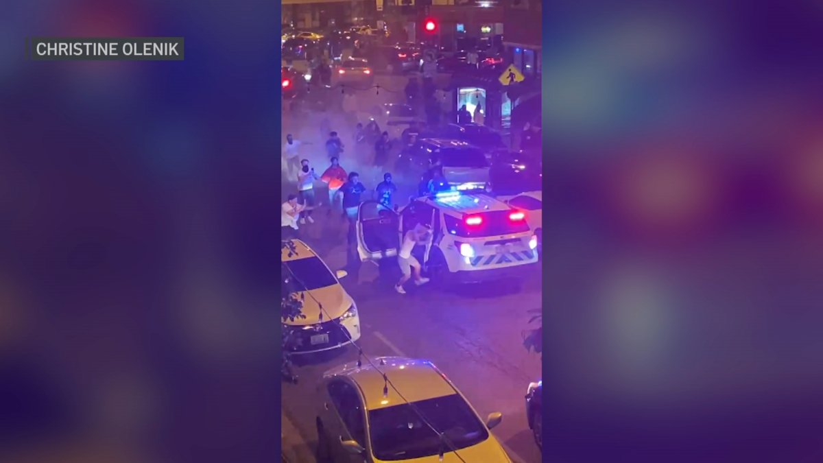 2 Chicago Cops Hurt in Separate Incidents After Thrown Objects Shatter ...