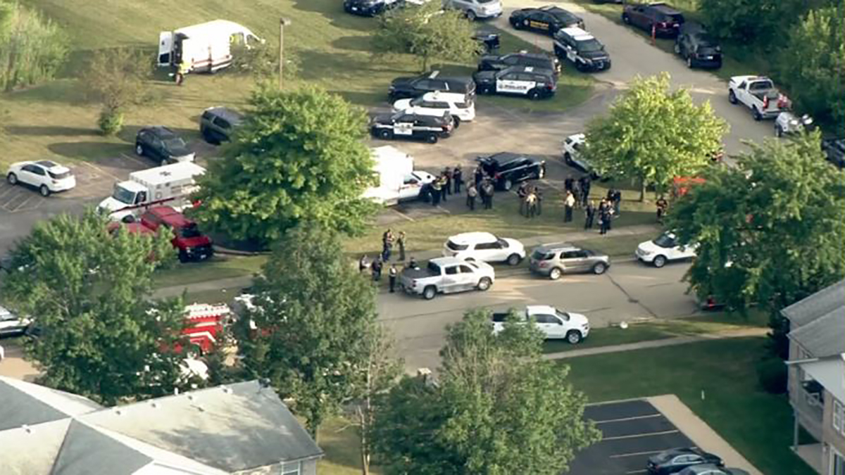 1 Person Killed, Suspect in Custody in Morris Shooting That Caused ...