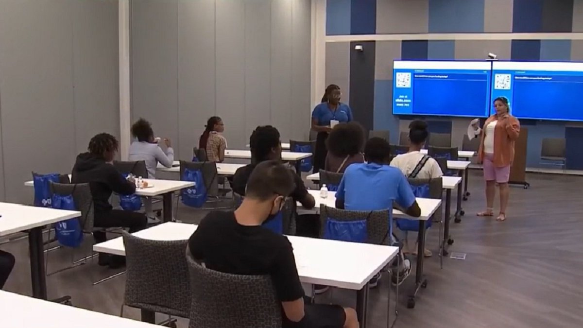 Blue Cross Blue Shield Program Aims to Get Young People Interested in ...