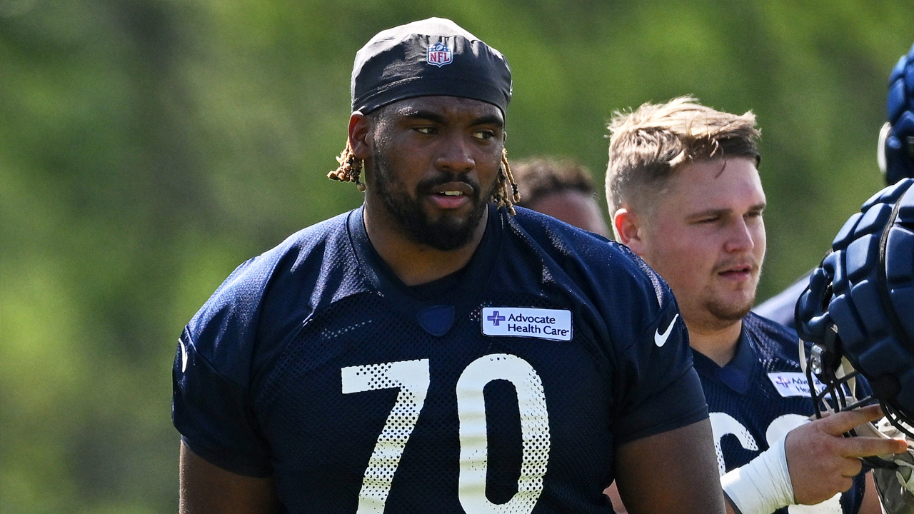 How Bears' Braxton Jones Is Preparing To Face Nick Bosa In NFL Debut ...