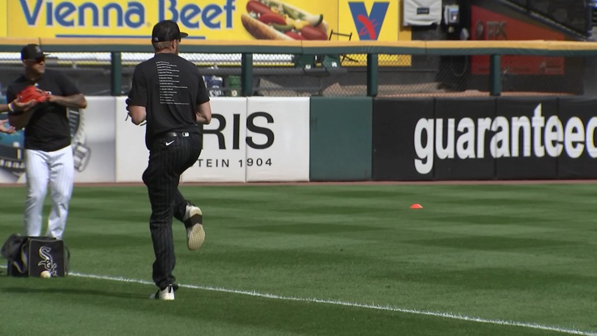 White Sox Pitcher With Ulcerative Colitis Aims to Inspire Young Kids ...