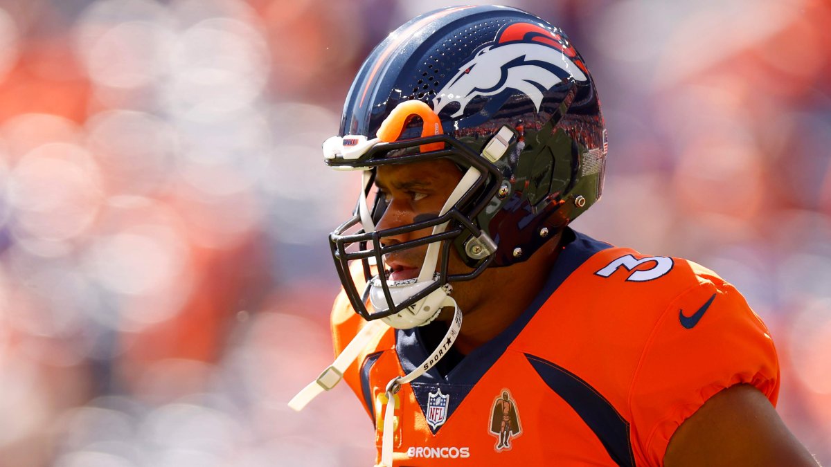 Twitter Roasts Russell Wilson’s ‘Dangerwich’ Subway Sandwich – NBC Chicago