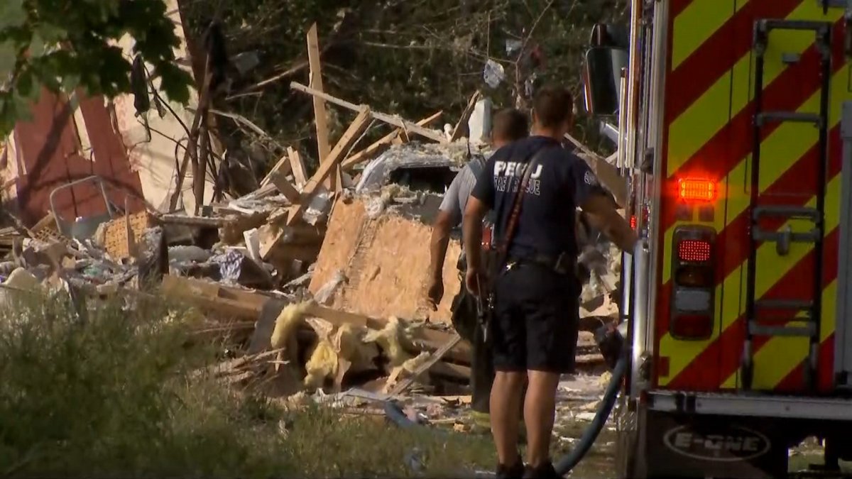 House Explosion in Rural Northern Illinois Kills 2 People – NBC Chicago
