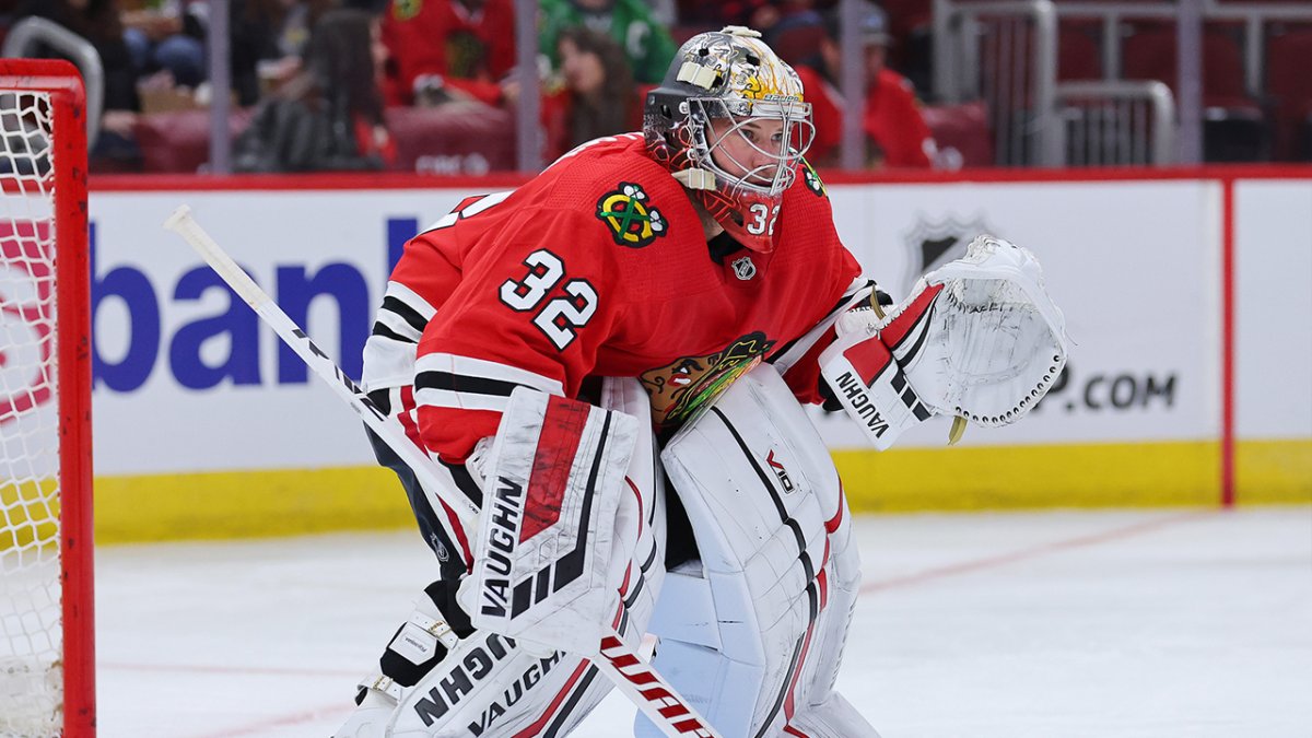 Why Blackhawks Might Have to Sign Goaltender With Alex Stalock Out ...