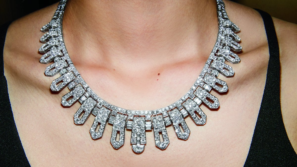 $3.2M Tiara, Barbie Maserati, Aspen Getaway Top Neiman Marcus’ 2022 ...