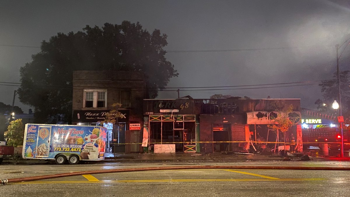 Overnight Fire in West Garfield Park Damages Several Businesses, Leads ...