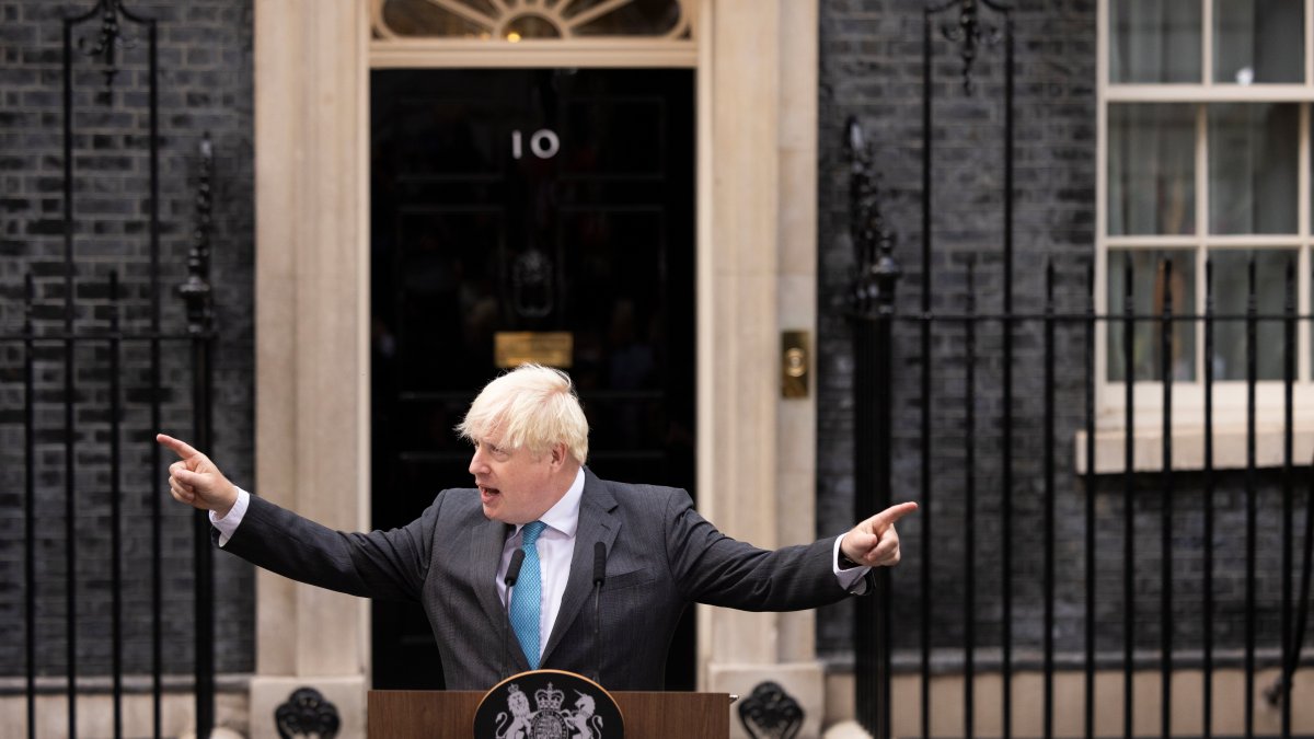Boris Johnson Pulls Out of UK Prime Minister Race – NBC Chicago