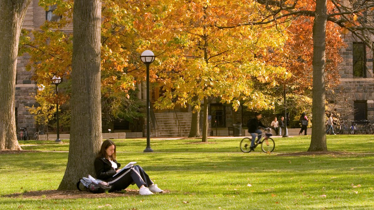 2 Chicago-Area Universities Rank High on Wallethub’s New List of Top ... 2 Chicago-Area Universities Rank High on Wallethub’s New List of Top ...