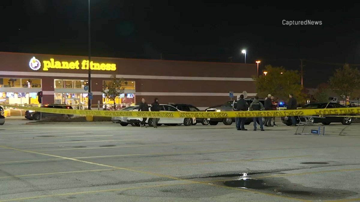 Man Killed in Shooting Outside Planet Fitness in Lansing – NBC Chicago