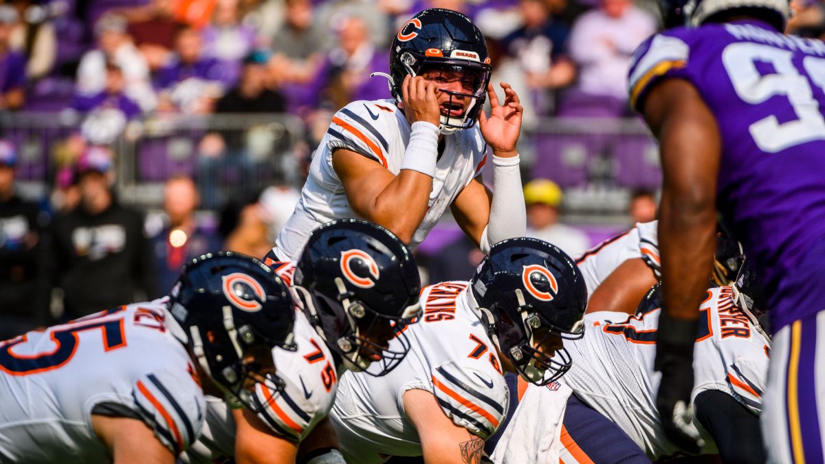 Justin Fields, Chicago Bears Reach Crucial Time With TNF Contest – NBC ...