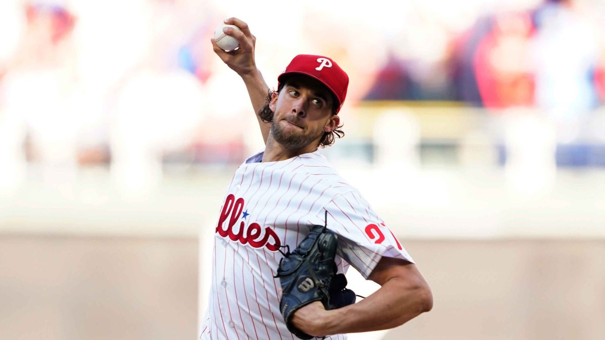 Brotherly Love? Not So Much Between Nolas During NLCS – NBC Chicago