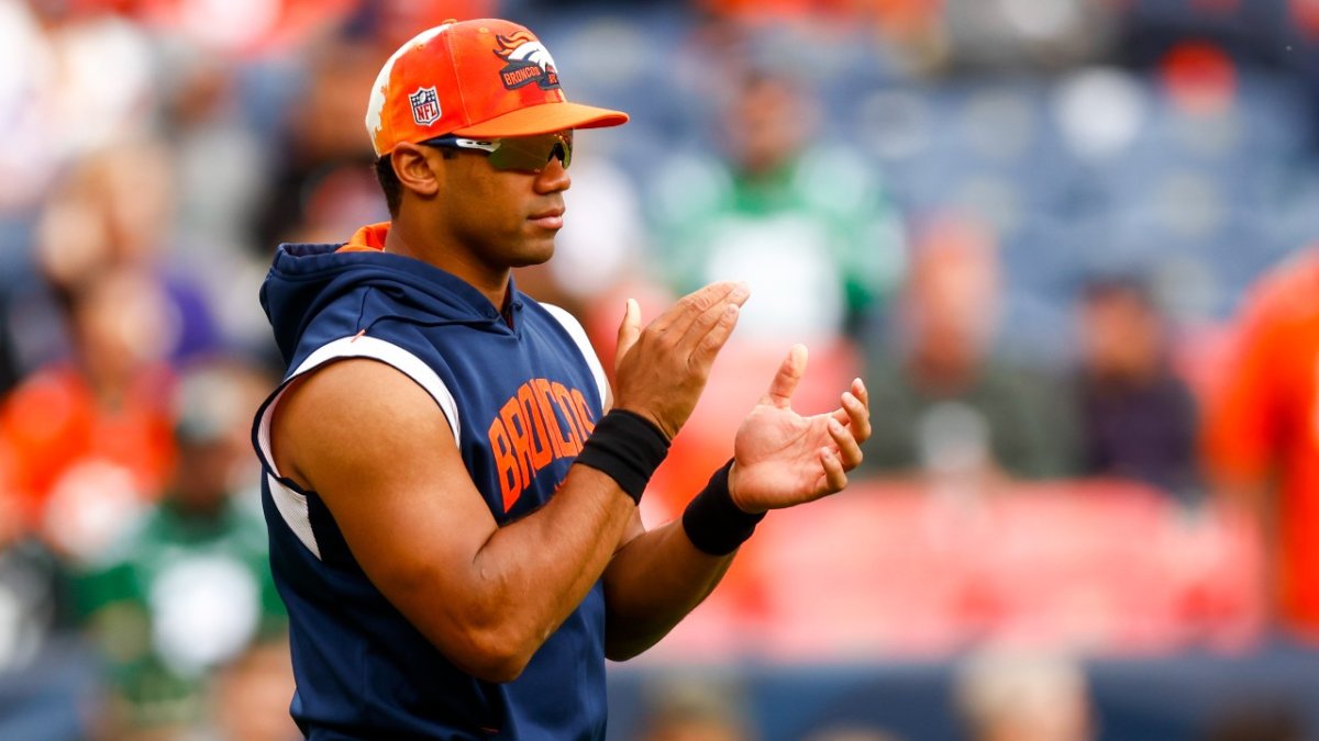 Is Russell Wilson Trying Too Hard? Mike Florio, Chris Simms Discuss ...