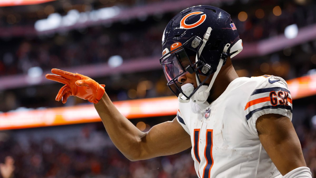 Bears’ Darnell Mooney Enticed by NFL Rule Change for No. 0 Jersey – NBC ...