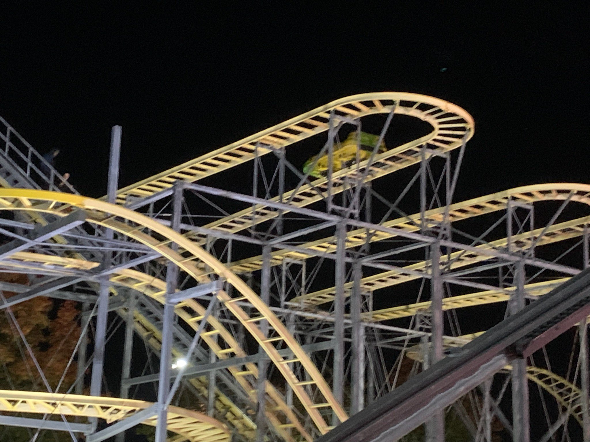 Teens Rescued After Roller Coaster Stalls Mid-ride And Traps Guests 65 ...