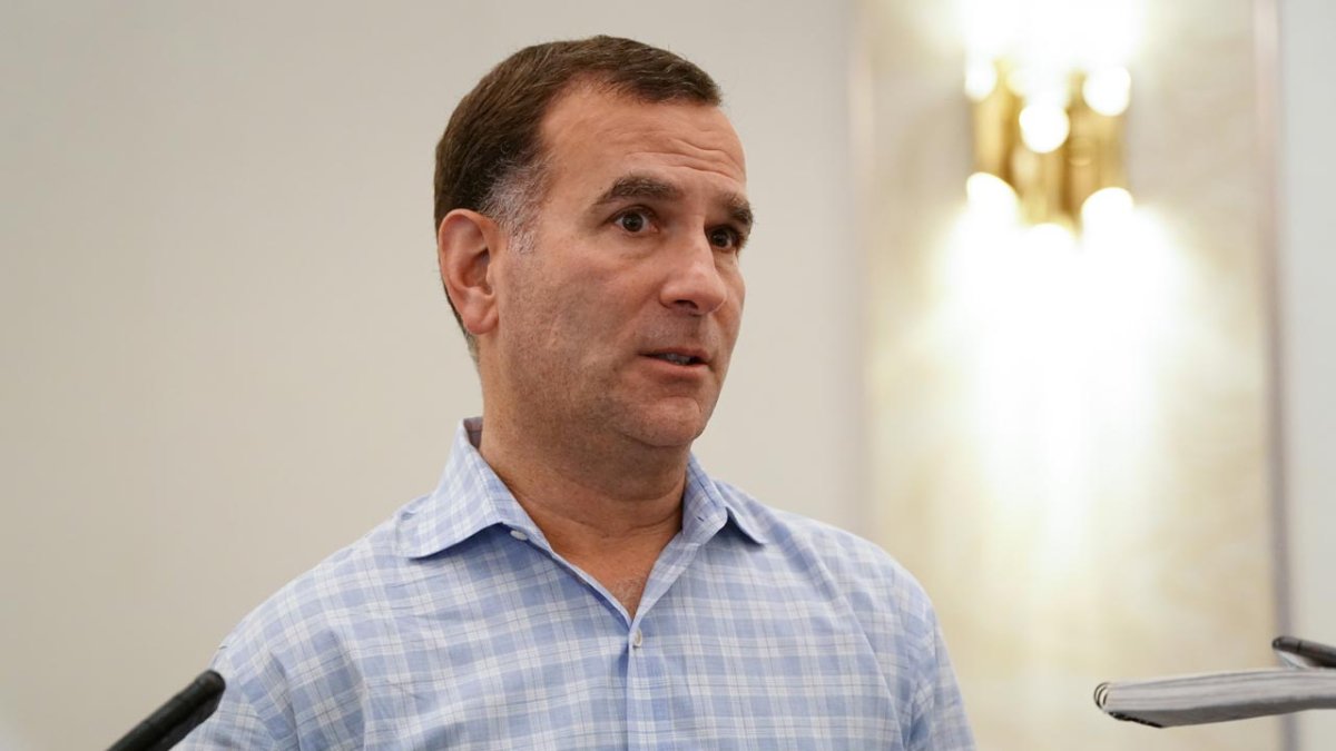 White Sox’ Rick Hahn’s Attention Turns to Trades as Offseason Begins ...