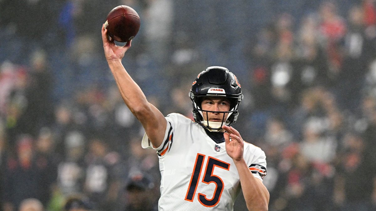 Who Is the Chicago Bears Backup Quarterback Trevor Siemian? – NBC Chicago