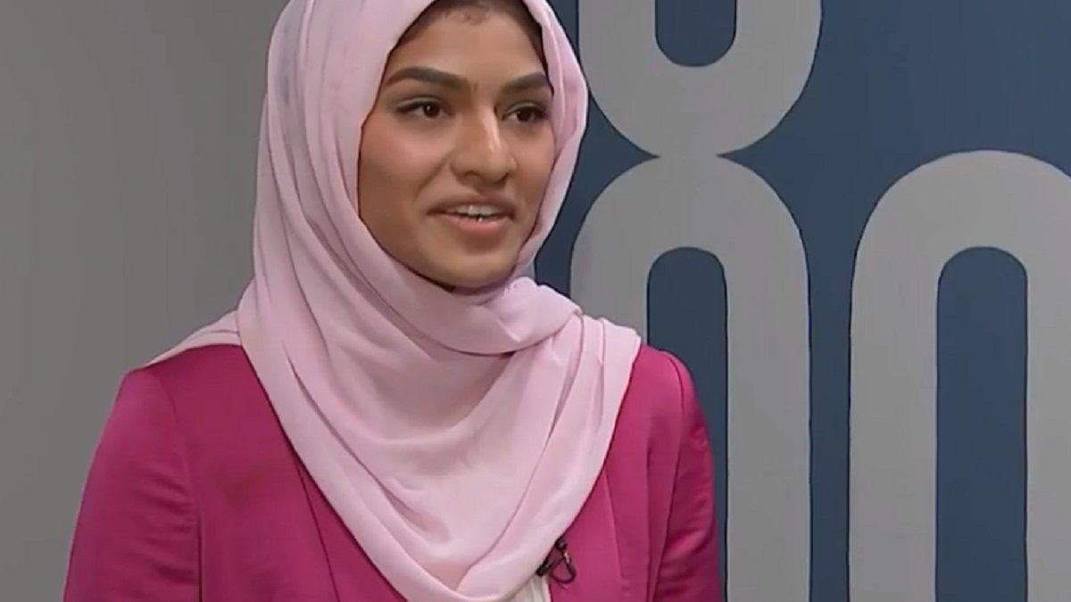 Voters Elect 23-Year-Old Nabeela Syed to Illinois 51st District – NBC ...