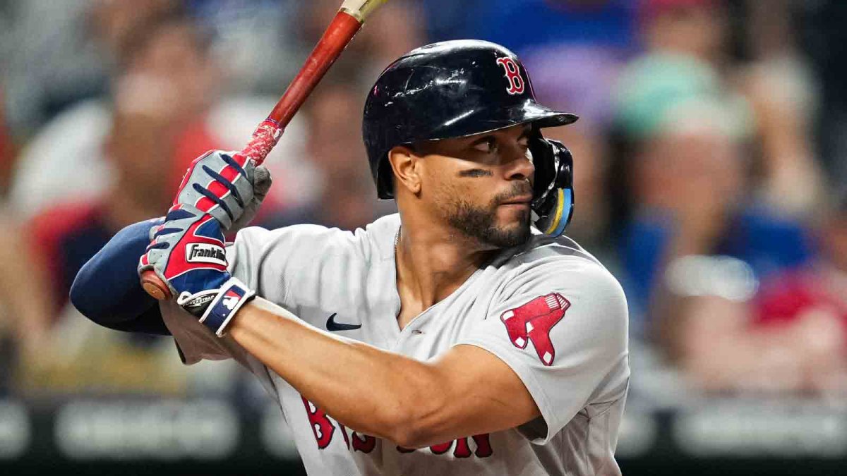 One-Time Cubs Target Xander Bogaerts, Padres Agree to Massive Deal ...