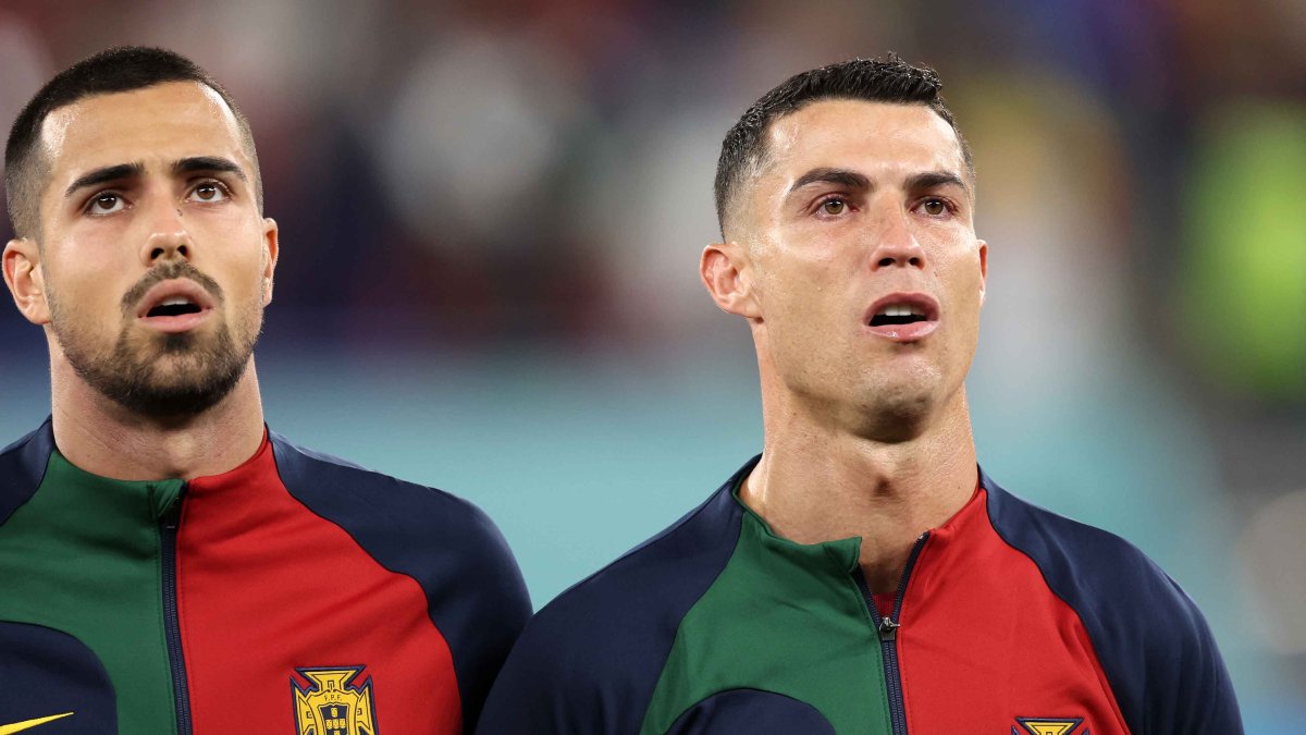 Cristiano Ronaldo In Tears During Portugal’s National Anthem at World Cup – NBC Chicago