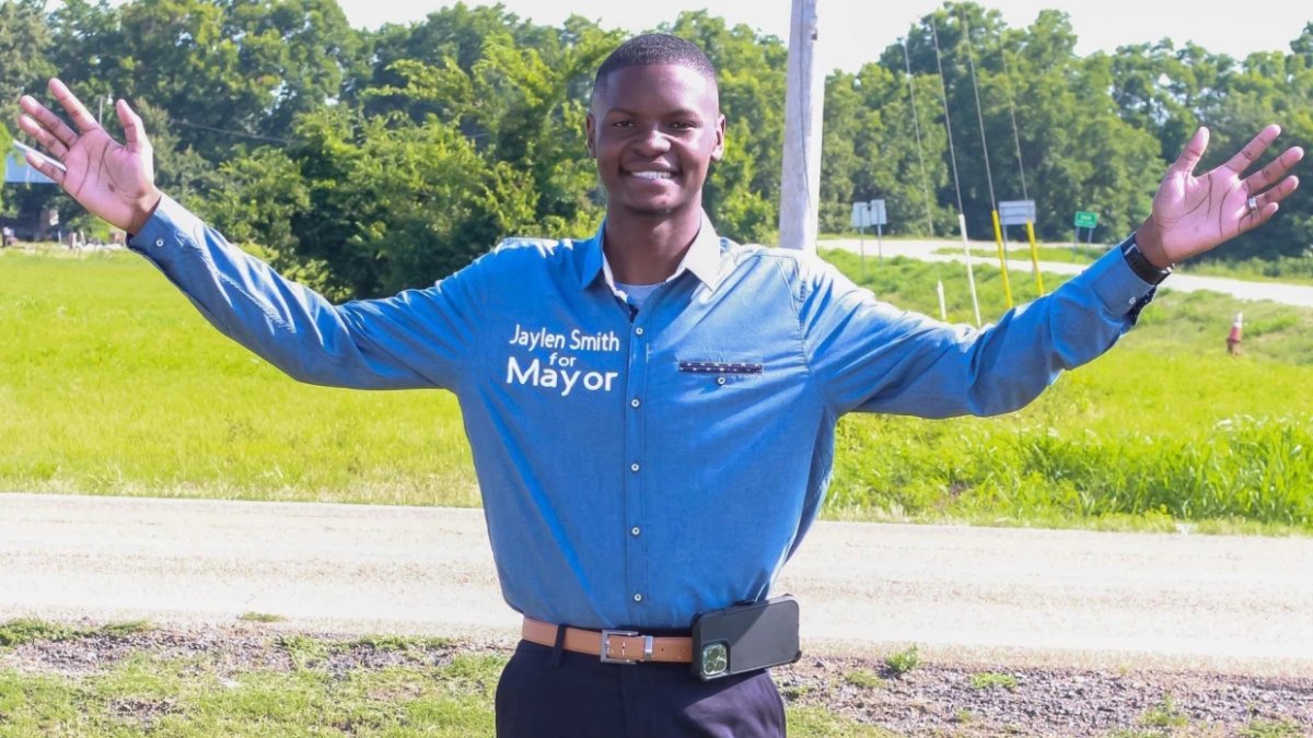 He’s 18 and a College Student. Now He’s a Mayor Too. – NBC Chicago