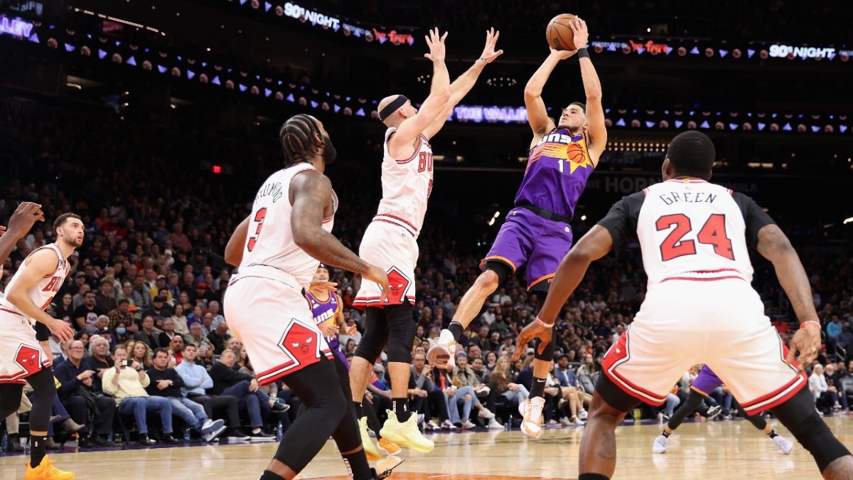 Suns’ Devin Booker Makes History With 51-Point Game Vs. Bulls – NBC Chicago
