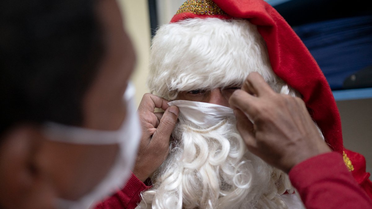 Illinois Coronavirus Updates: Chicago-Area Counties at ‘High’ Level ...